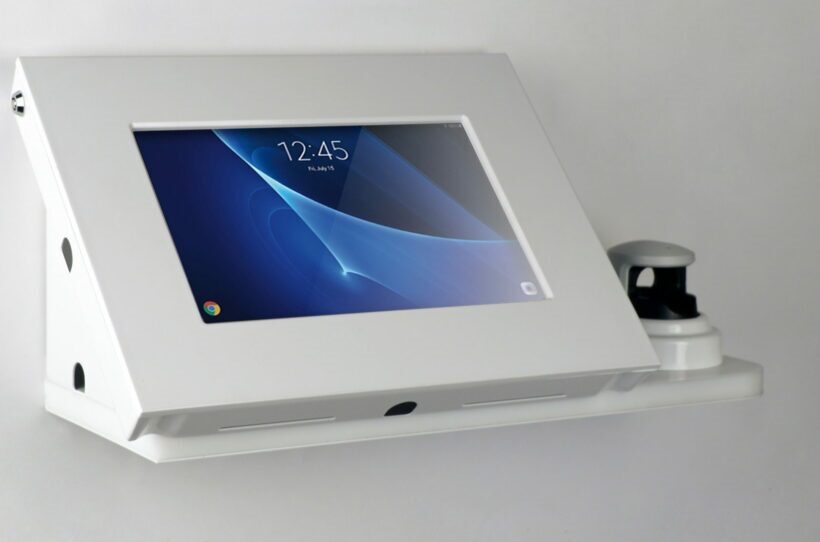 Interactive Visitor Management Kiosks | imageHOLDERS